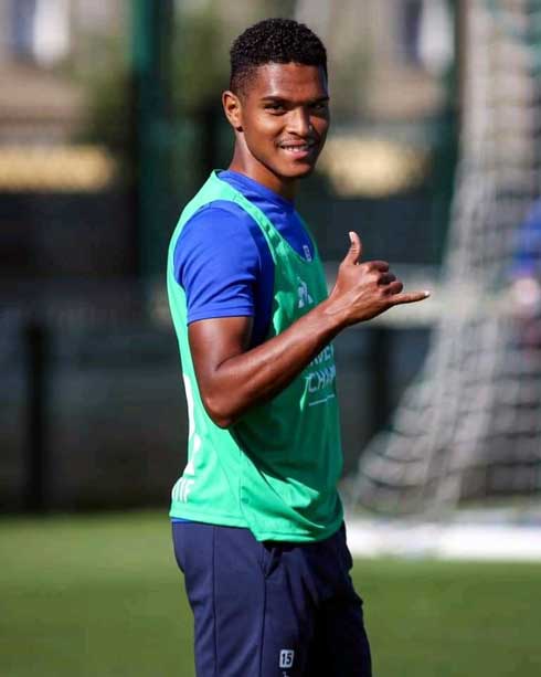 Football – Ligue 2 : Victoire de l’équipe de Rayan Raveloson, l’ESTAC ...