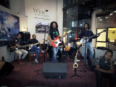 Soirée : Jah Roots au Sanfil pub