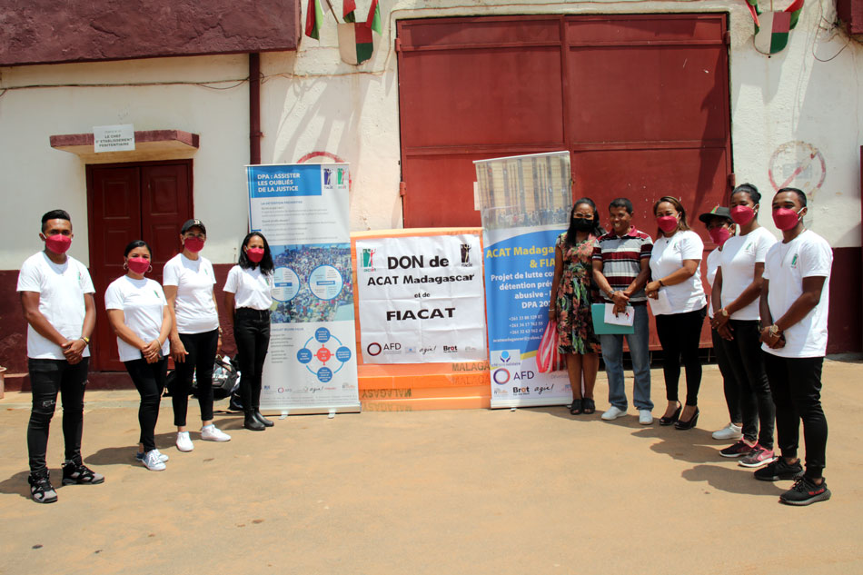 Humanisation de la détention : Dons aux prisons d’Antanimora et d ...