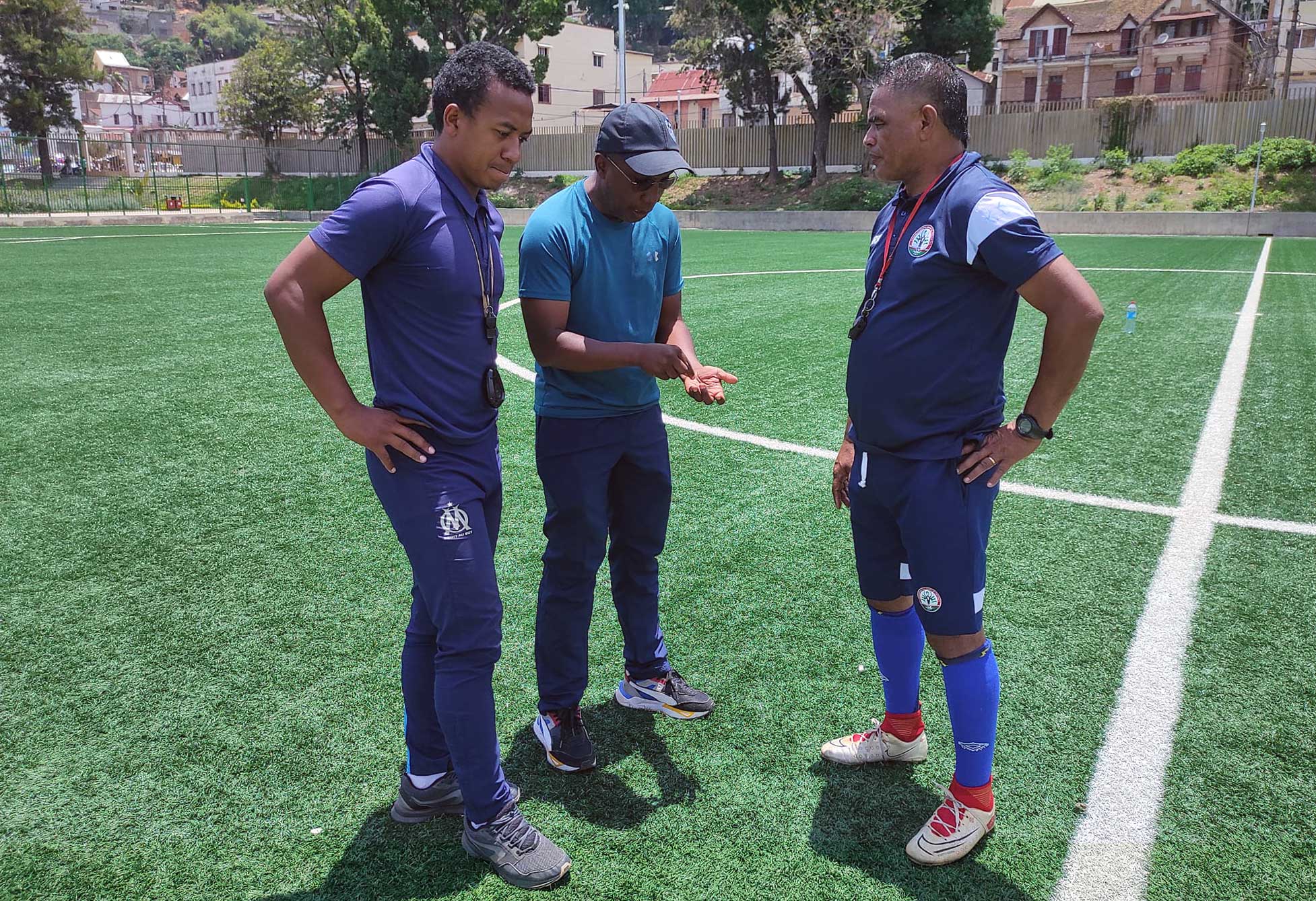 Football-CHAN : Début du regroupement des Barea locaux