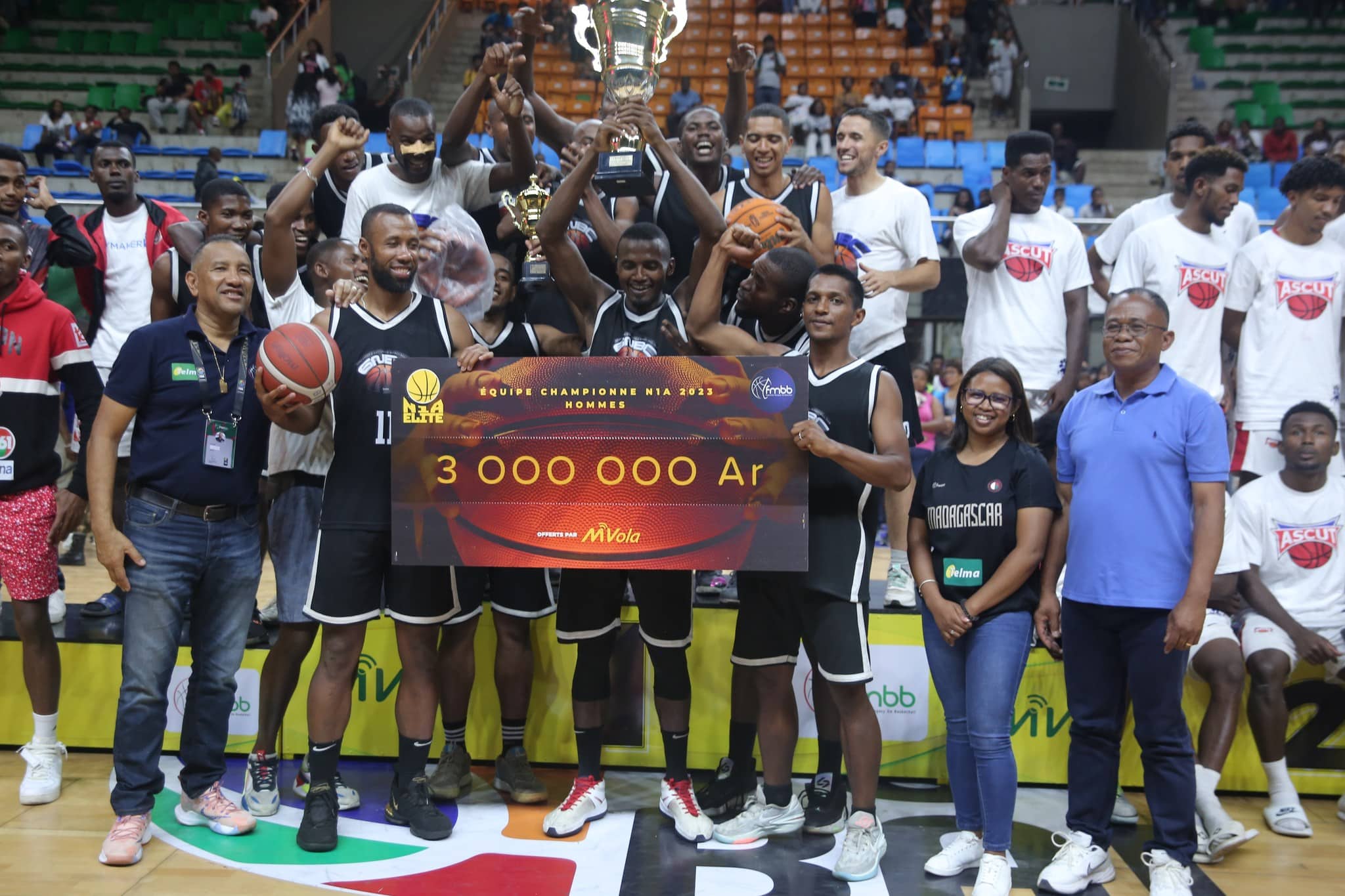 Basket-ball-N1A : GNBC et MB2ALL sur le toit national