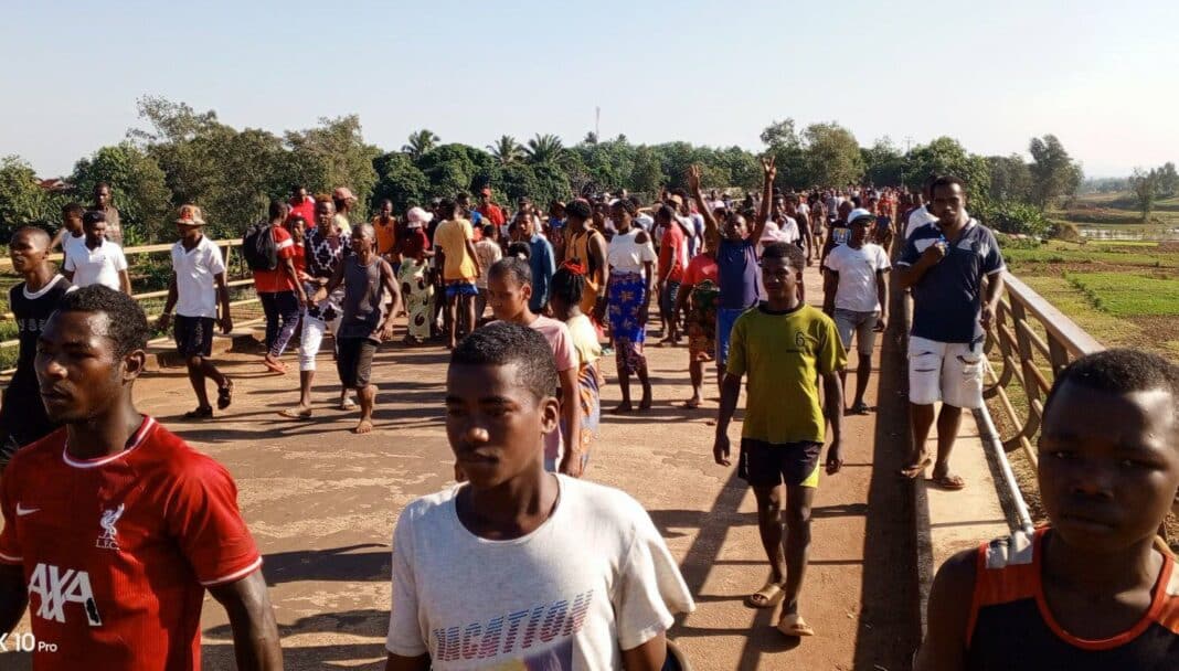 Vangaindrano : Les partisans de Sylvestre Mahavitara réclament sa ...