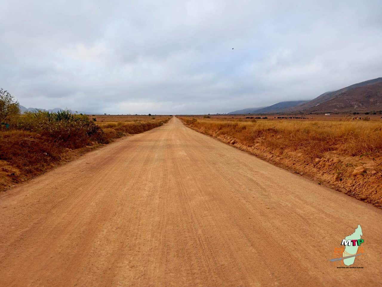 Ihosy - Ivohibe : Réalisation des travaux de réhabilitation de route à ...