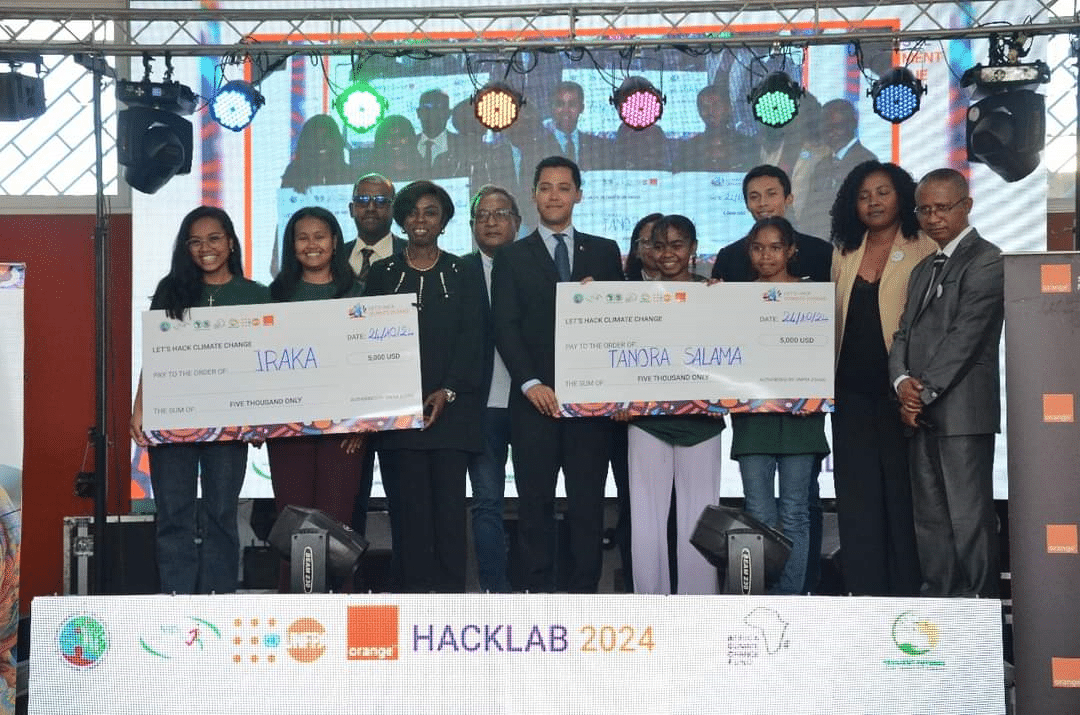 « HackLab 2024 : Let's Hack Climate Change » : Un chèque de 5 000 USD pour chacune des équipes ...