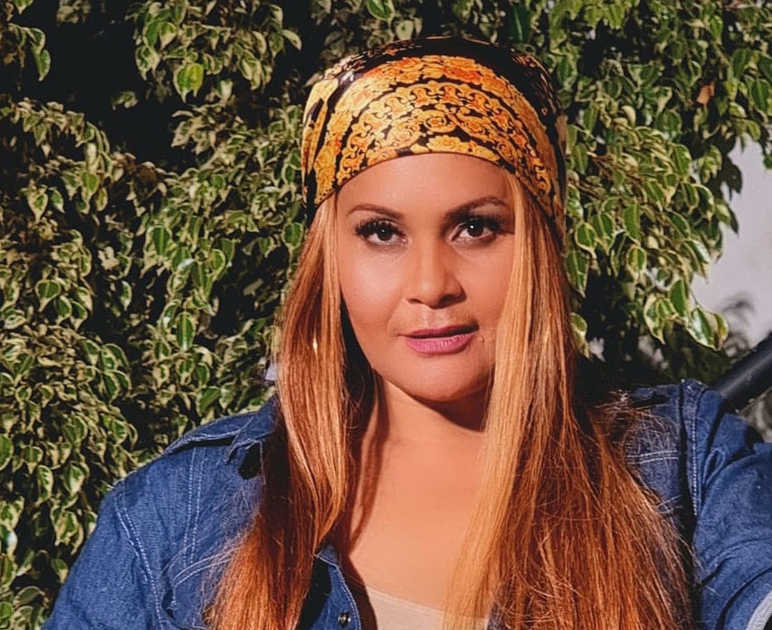 Lianah : Birthday live avec ses fans