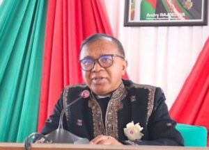 Poursuite contre le vice-président de la CENI : Arsène Dama condamne la ...