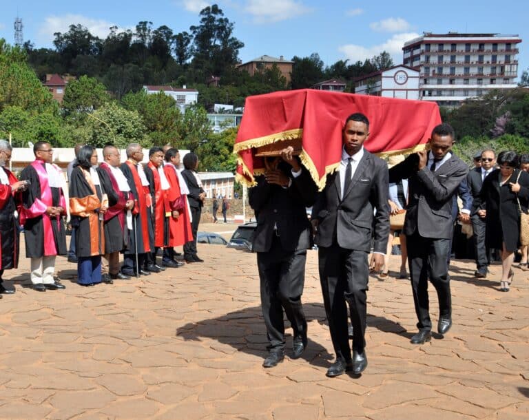 Université d'Antananarivo : Dernier hommage hier au Pr Yvette ...